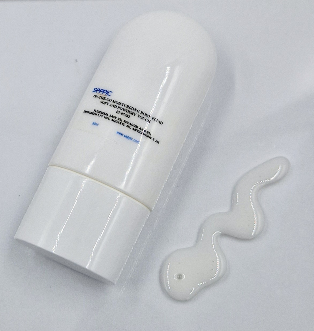 ON-THE-GO MOISTURIZING BODY FLUID I Powdery Soft Touch Lotion for Deep ...